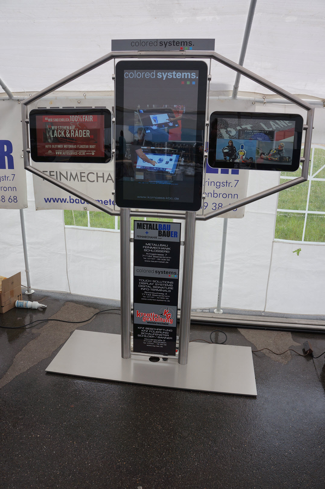 DIGITAL SIGNAGE - KOMPASS Digital Signage